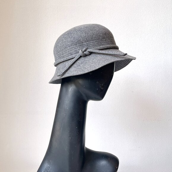 Halston Heritage | Accessories | Nwt Vintage 8s Halston Gray Wool ...